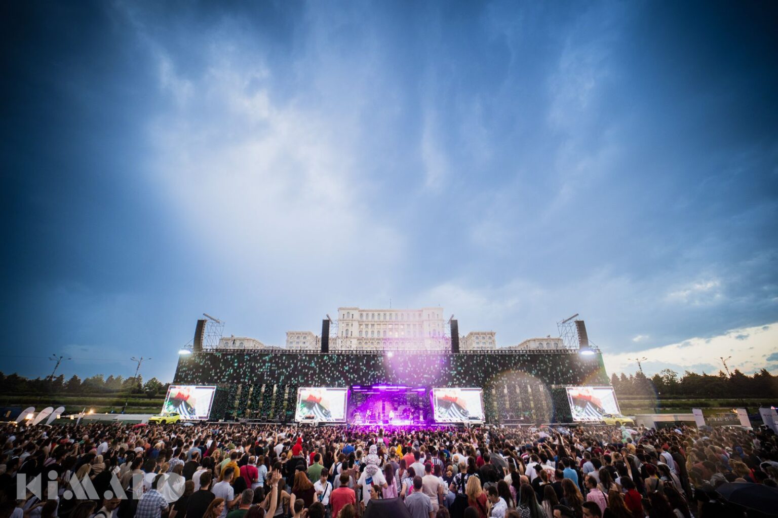 KIMARO FESTIVAL 2025 începe vineri. Ne vedem în Piața Constituției ...