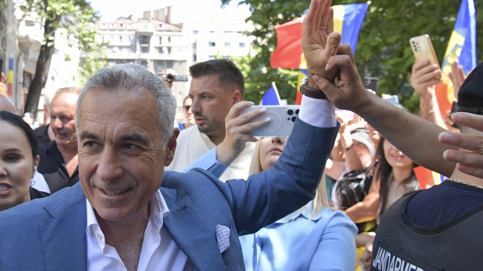 Călin Georgescu ar pregăti un nou partid politic. Robert Turcescu: Are ...