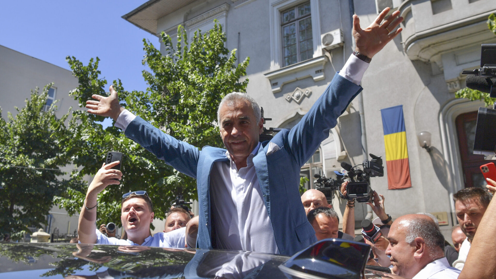 Călin Georgescu NU s-a retras! Vrea să revină la putere. Ce plan are ...