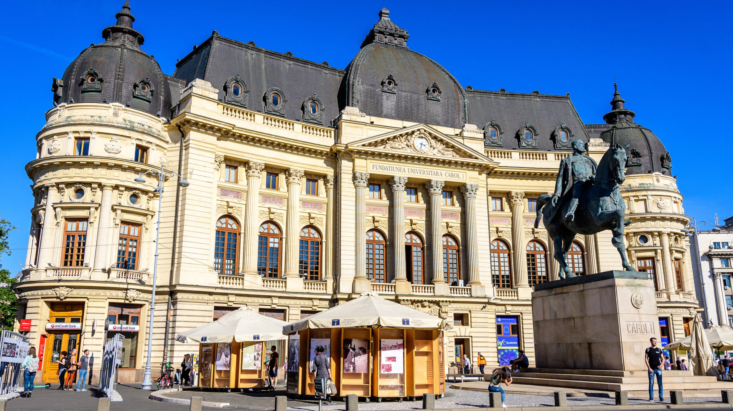 Piața Revoluției, interzisă publicului? MAI vrea să transforme zona ...