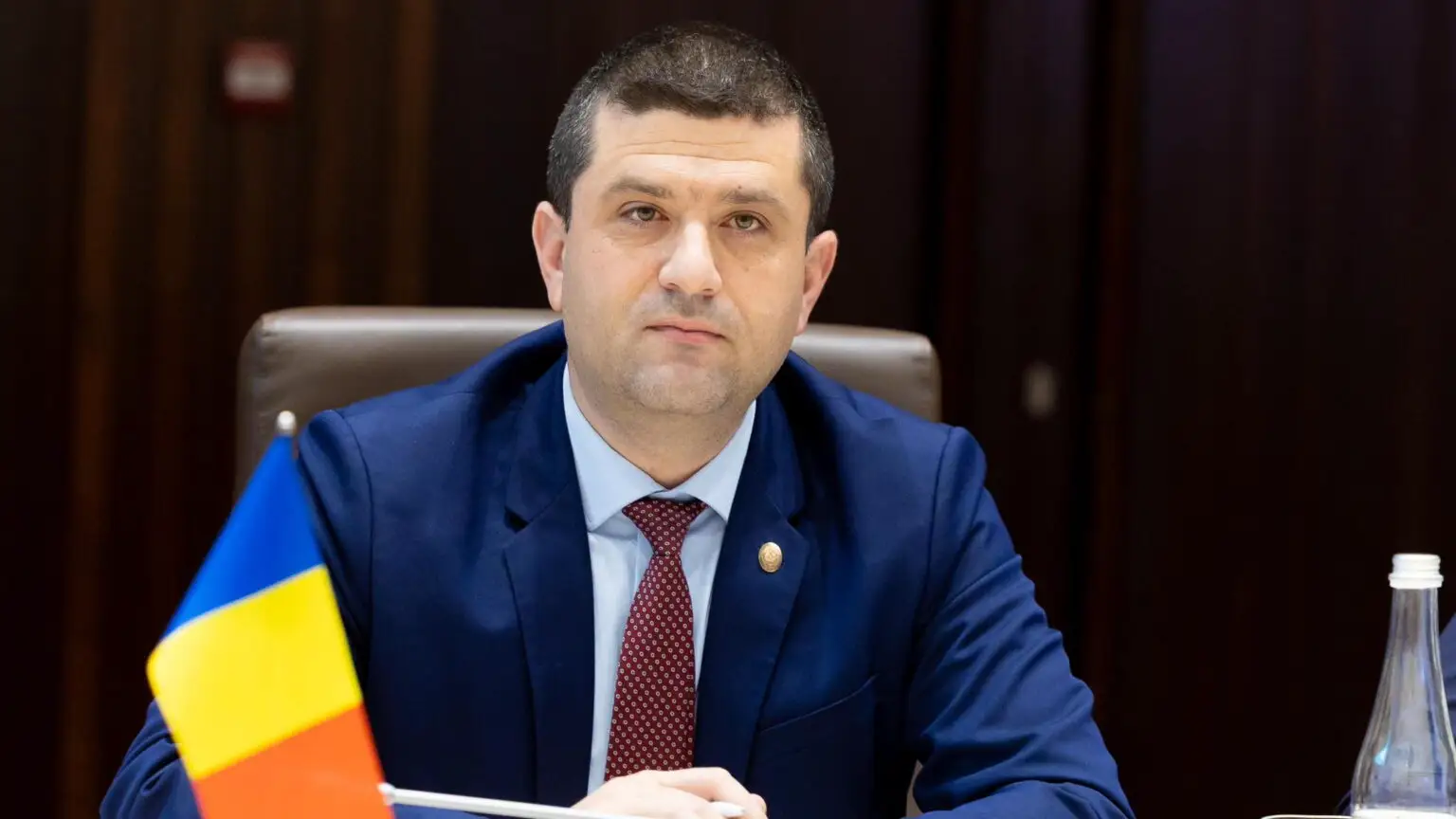 Ministerul Economiei, în impas. Fără bani de salarii în septembrie ...