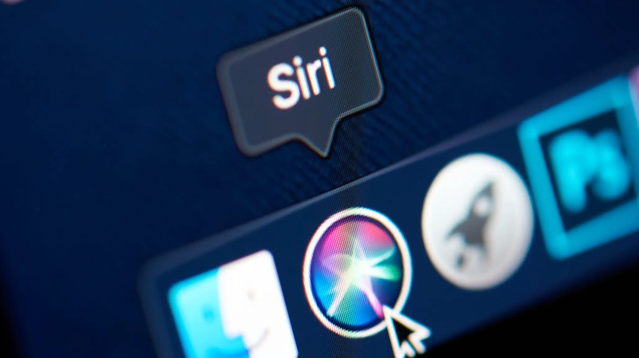 Siri se reinventează. Vei putea face cumpărături, posta pe Instagram și ...