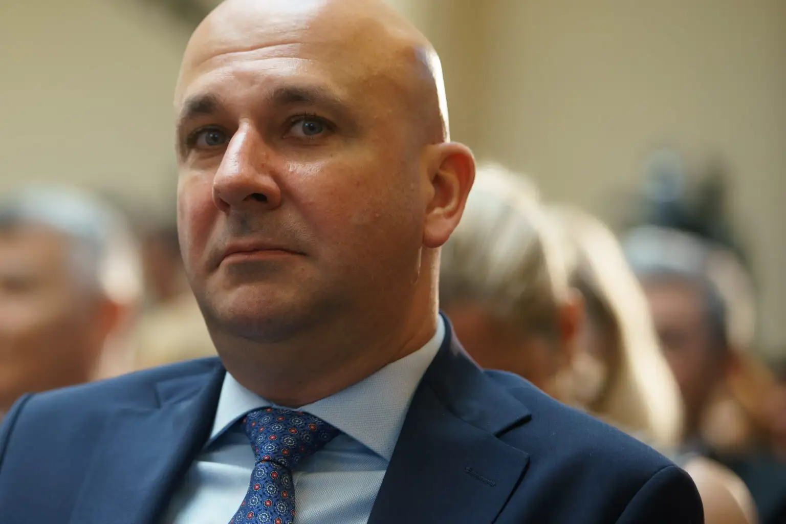 Hidroelectrica își schimbă liderul. Cine este Bogdan Badea, cel care ...