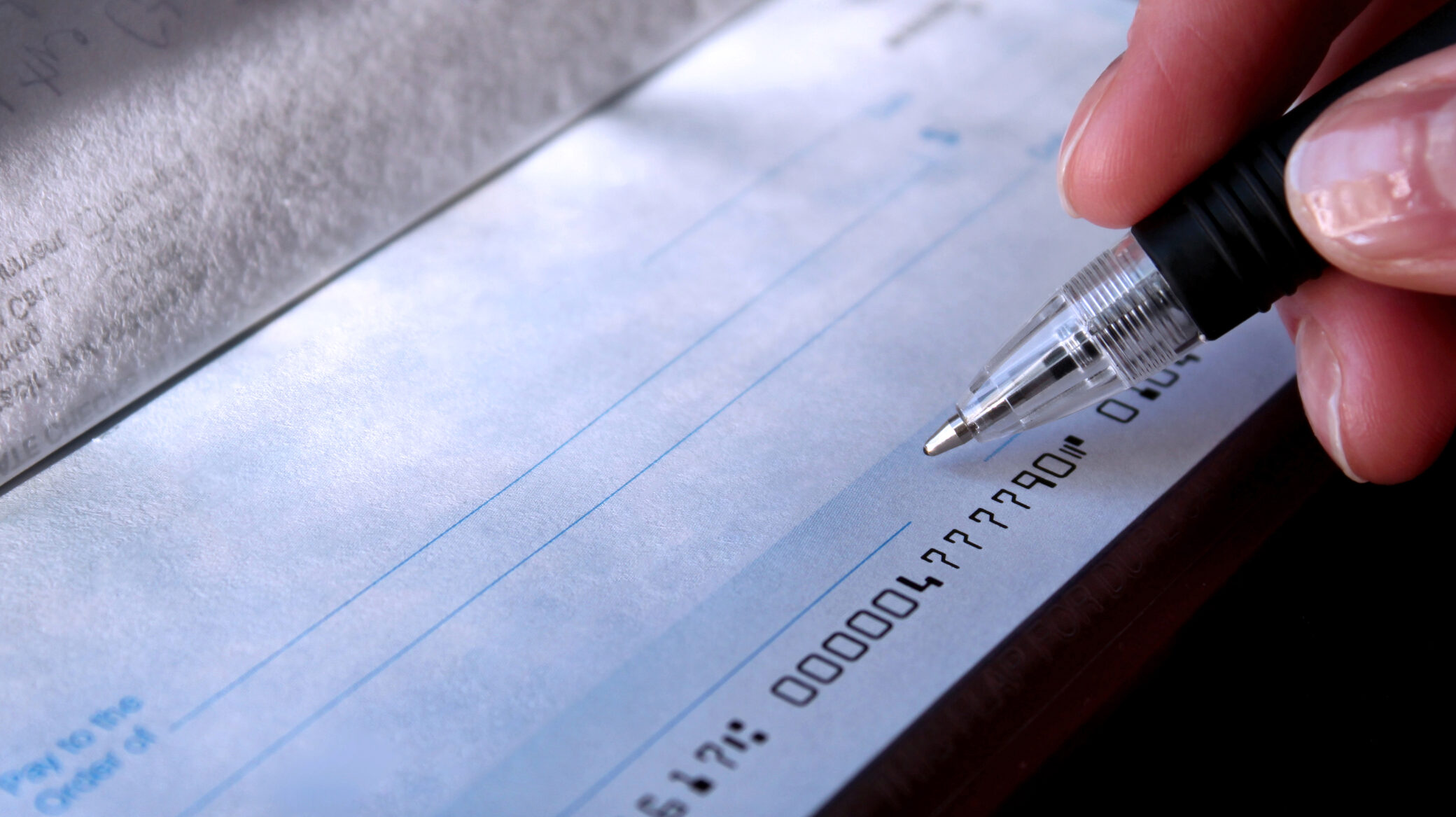 Obligația deschiderii unui cont bancar. Noi reguli în România impuse de ...