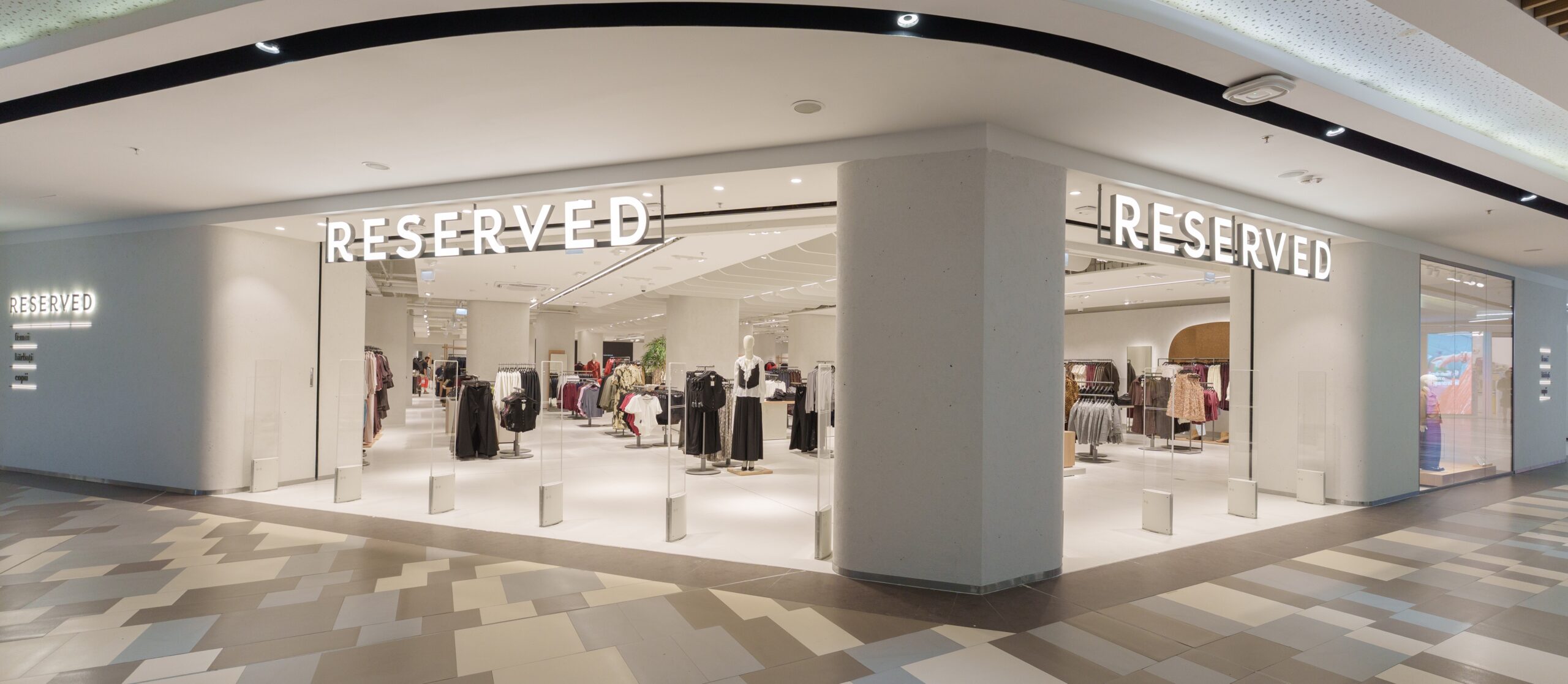 Anchor Grup a deschis magazinul Reserved în București Mall. Alexandru ...