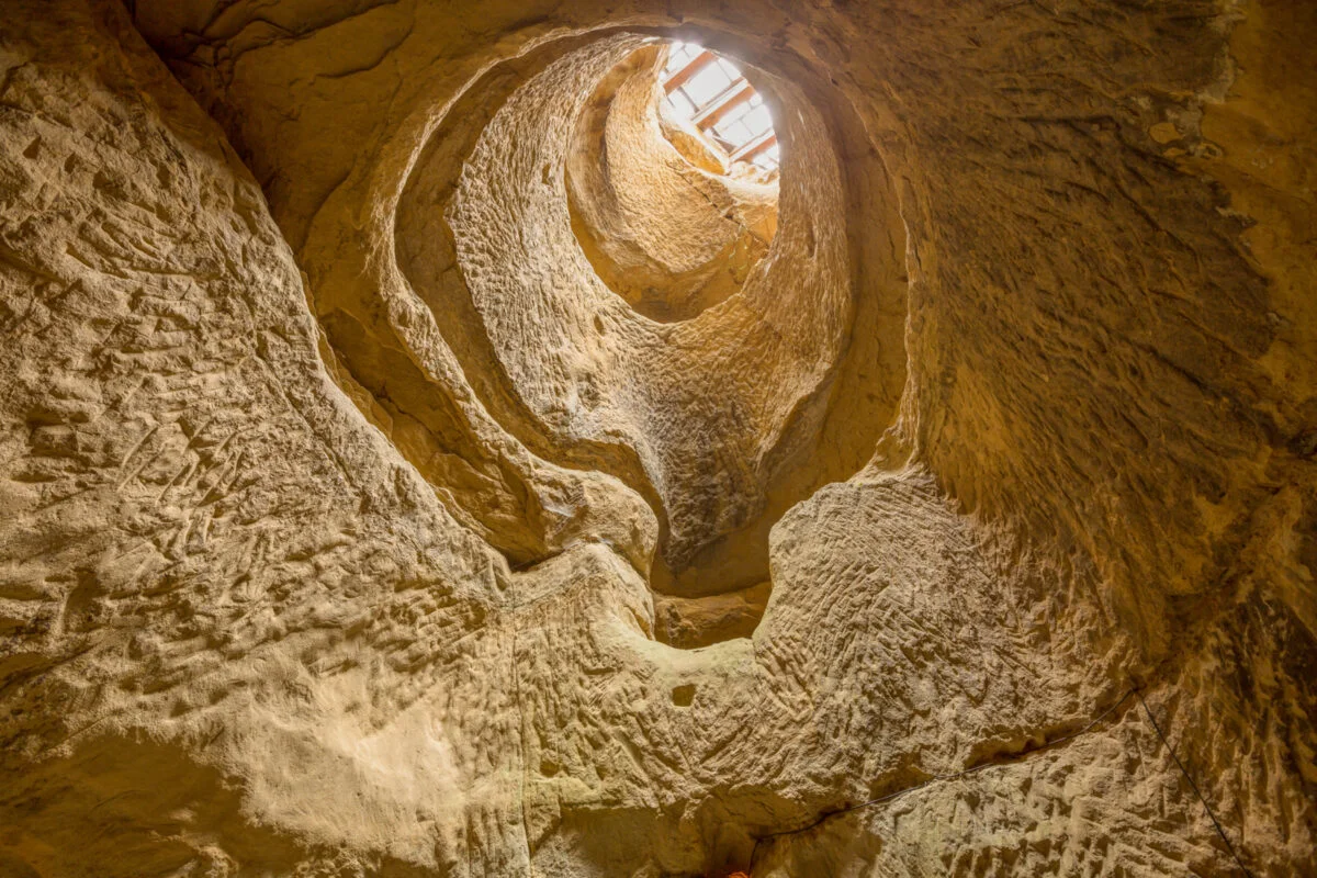 10 locuri mai puțin cunoscute din România de vizitat toamna – natură ...