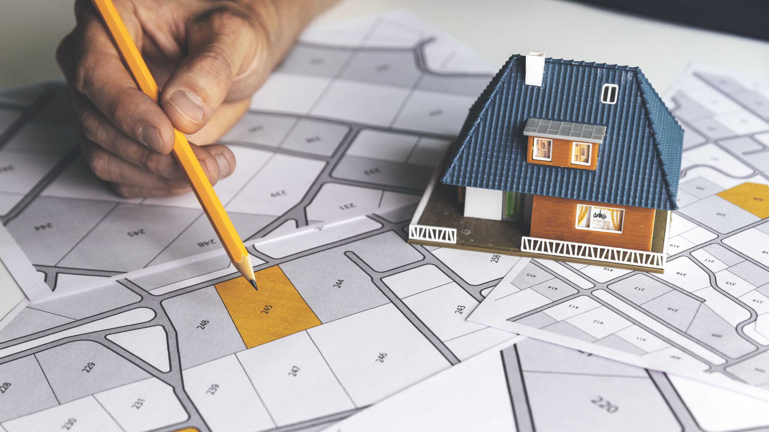 Ce va fi trecut în cartea funciară? Guvernul adoptă reguli noi pentru ...