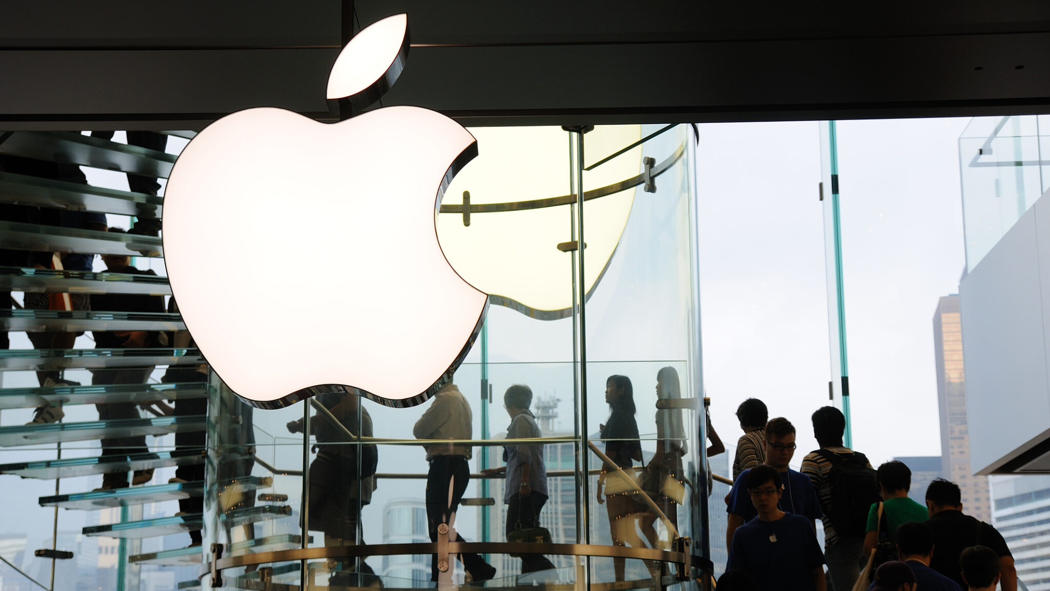 Apple va investi 600 de milioane de dolari în energie verde pentru atingerea neutralității ...