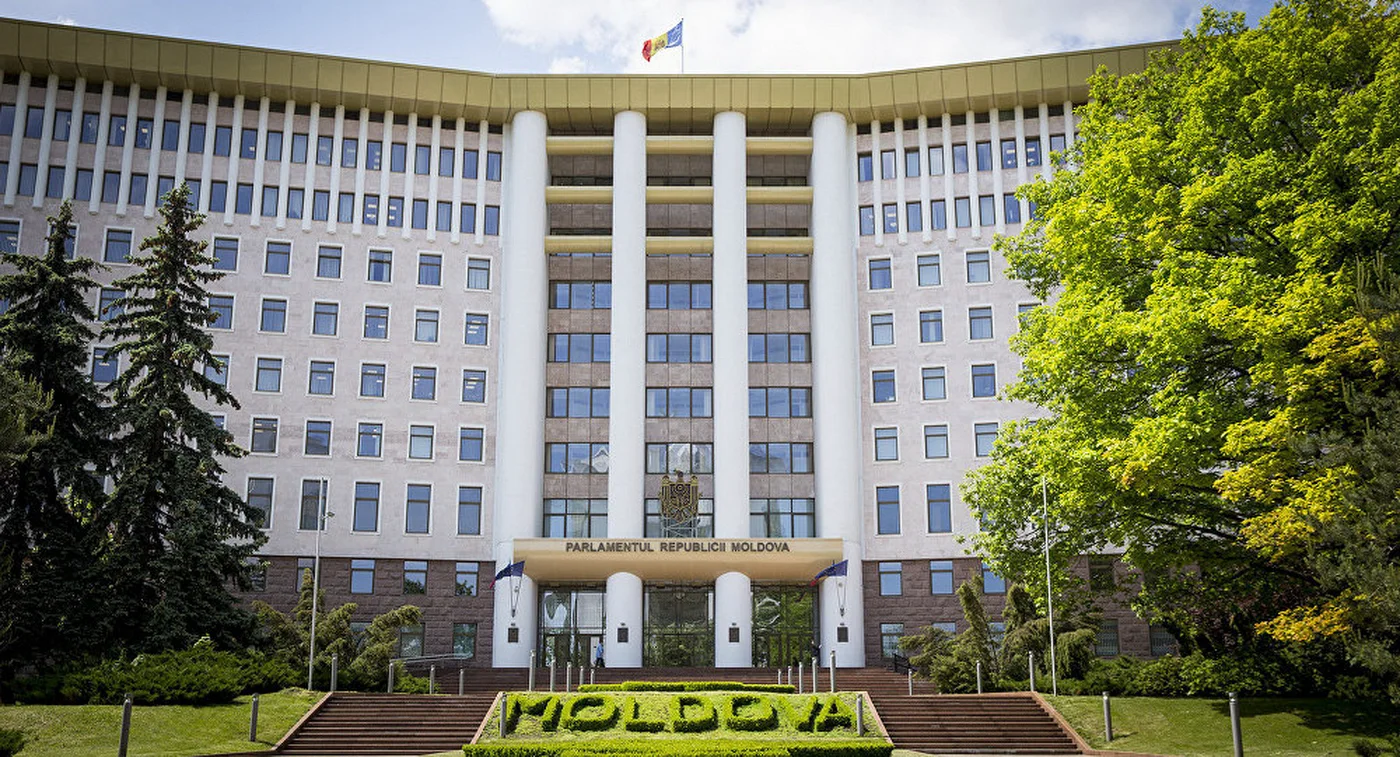 Alegerile parlamentare din Rep. Moldova au fost validate de Comisia ...