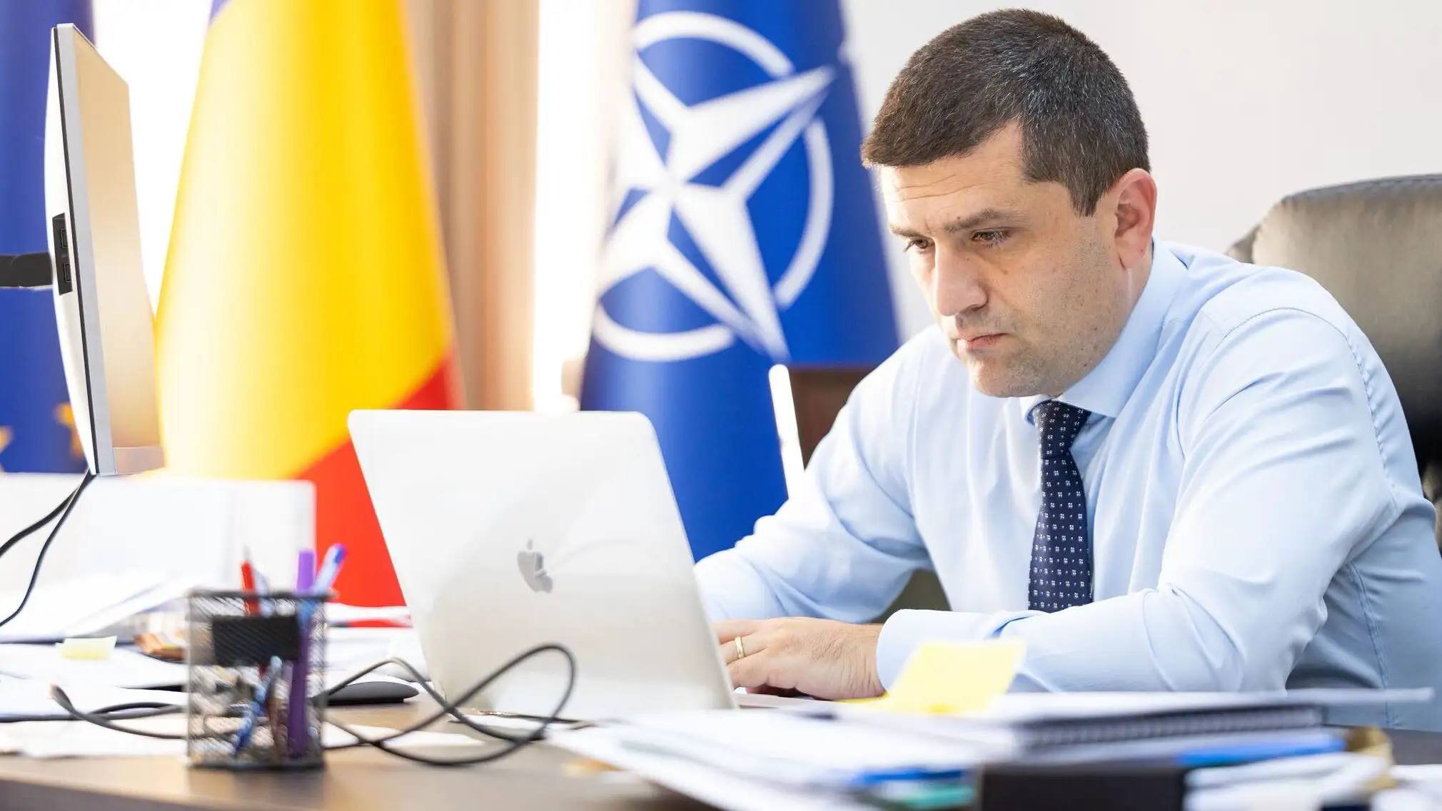 Pământurile rare, atu strategic pentru România. Miruță: Nu le avem să ...