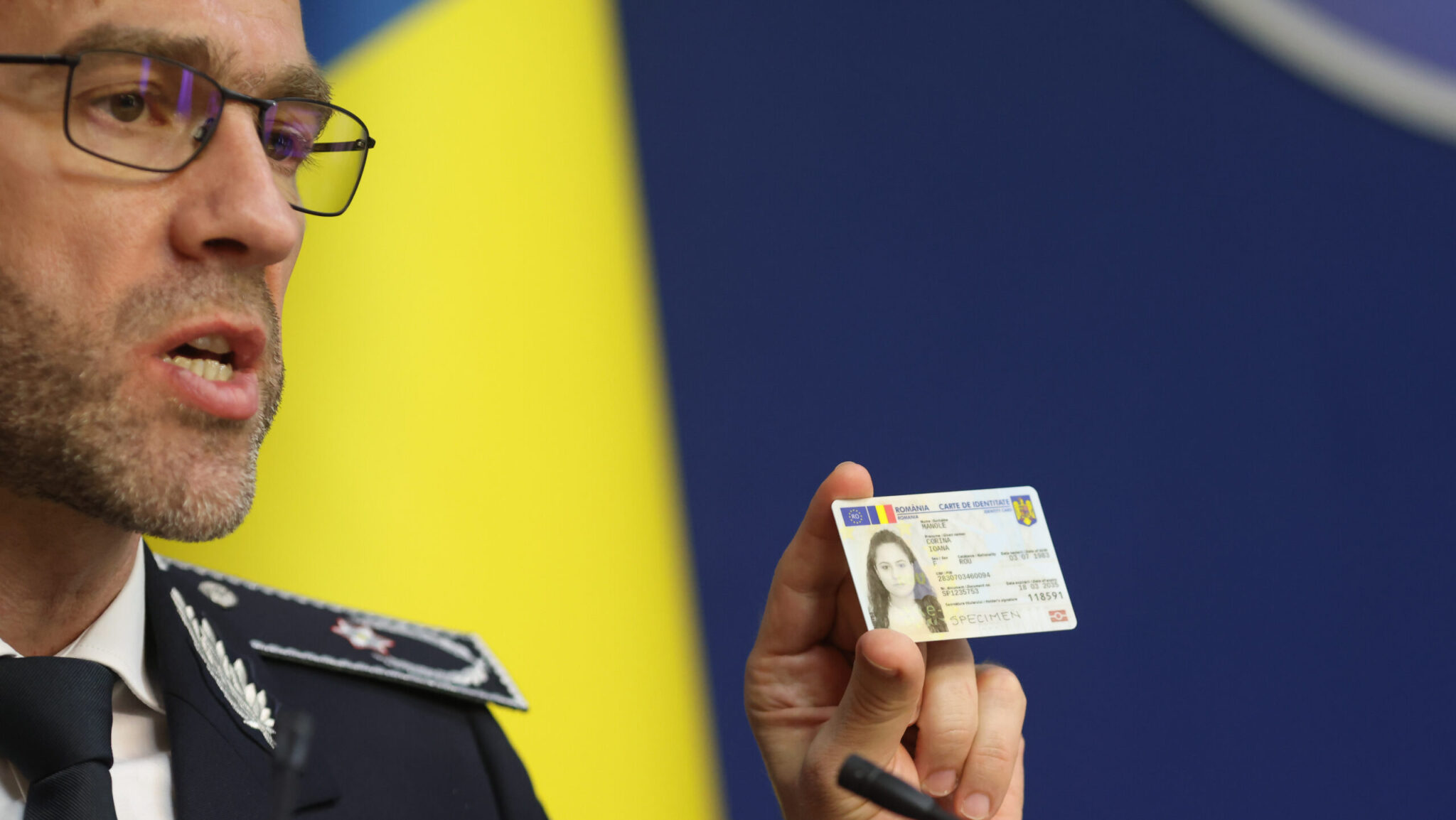 Anunț oficial pentru românii cu carte de identitate electronică. MAI lansează aplicația ...