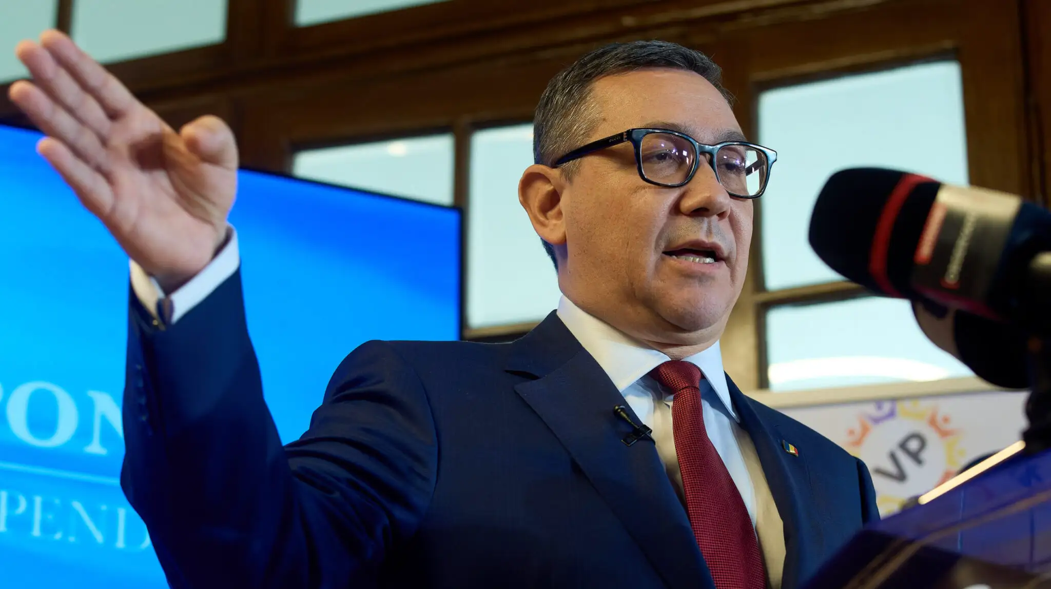 Ponta: Dacă tot este ziua de naștere a lui Ceaușescu, să ne minunăm de ...