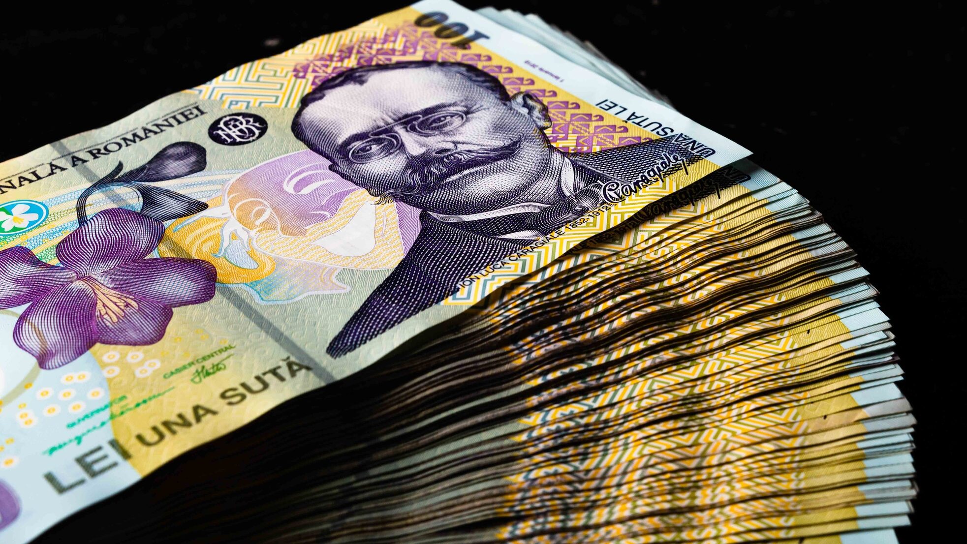 Pensiile private în România. Câți bani se strâng în conturile românilor ...