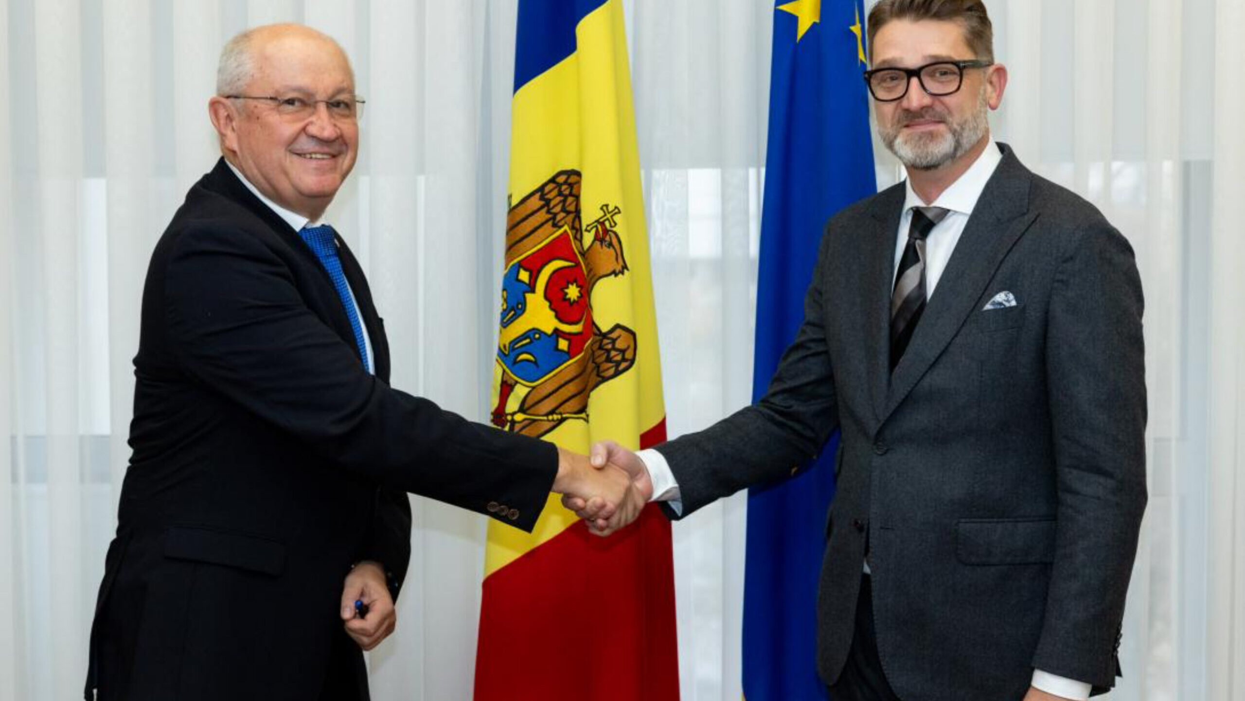 Prim-ministrul R. Moldova, întrevedere cu ambasadorul României la Chișinău: Vom continua să avem ...