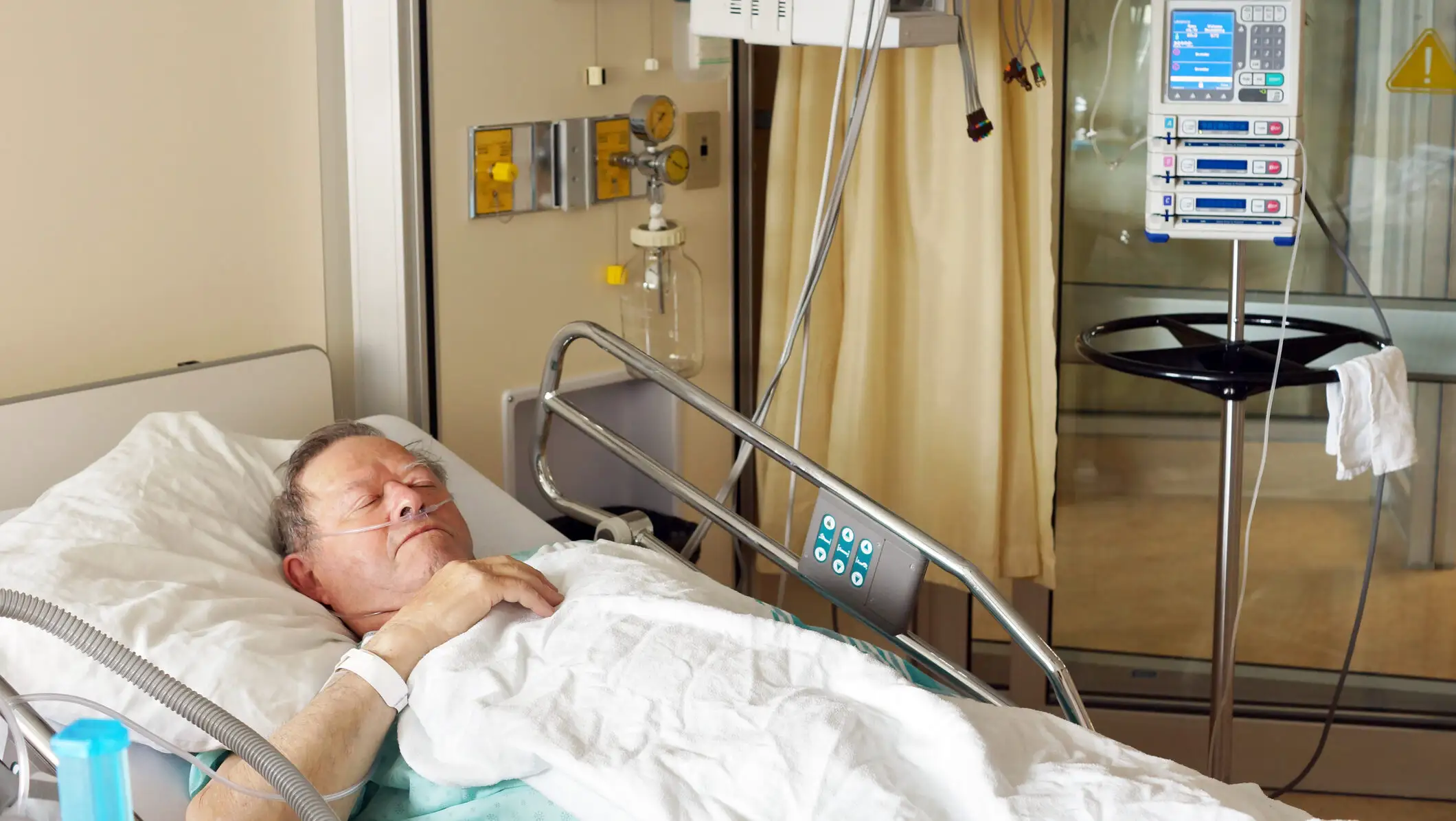 EXCLUSIV. Românii bolnavi de cancer, între diagnostic tardiv și acces ...