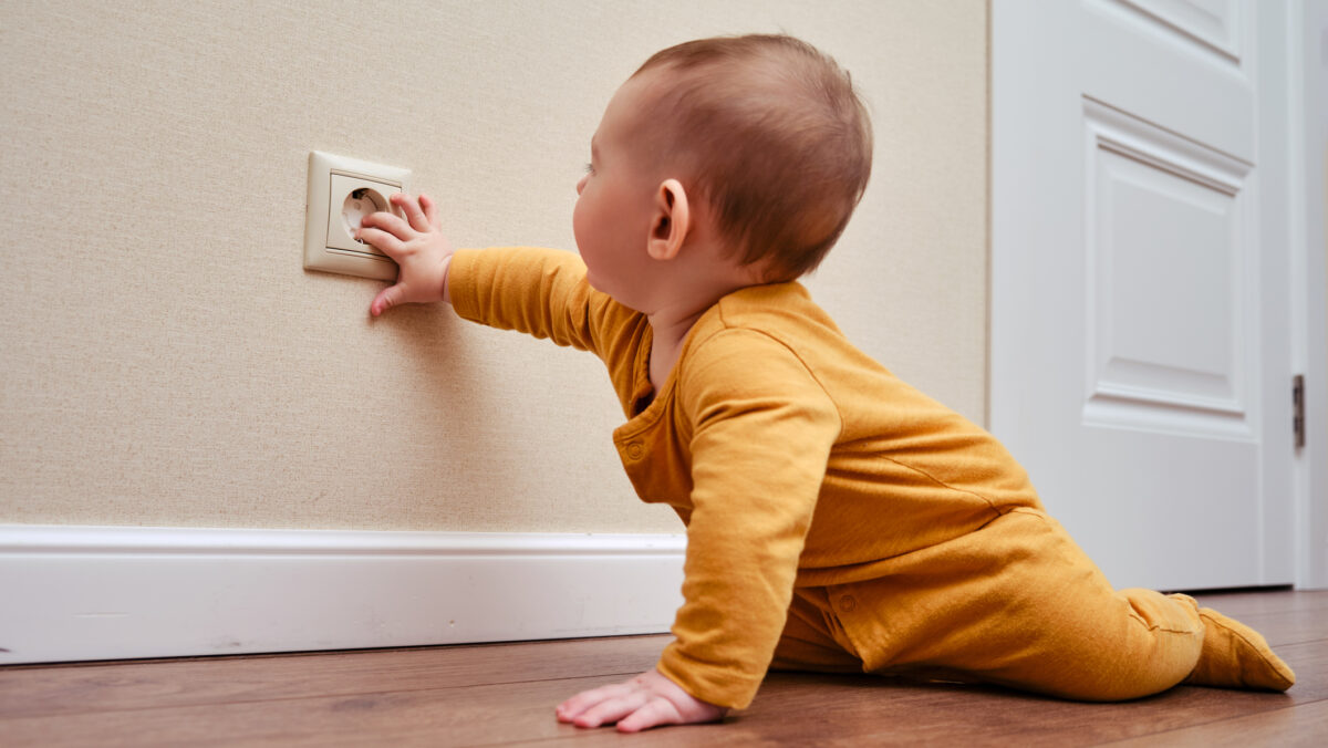 Costuri pentru părinți. De câți bani ai nevoie să faci o casă sigură ...