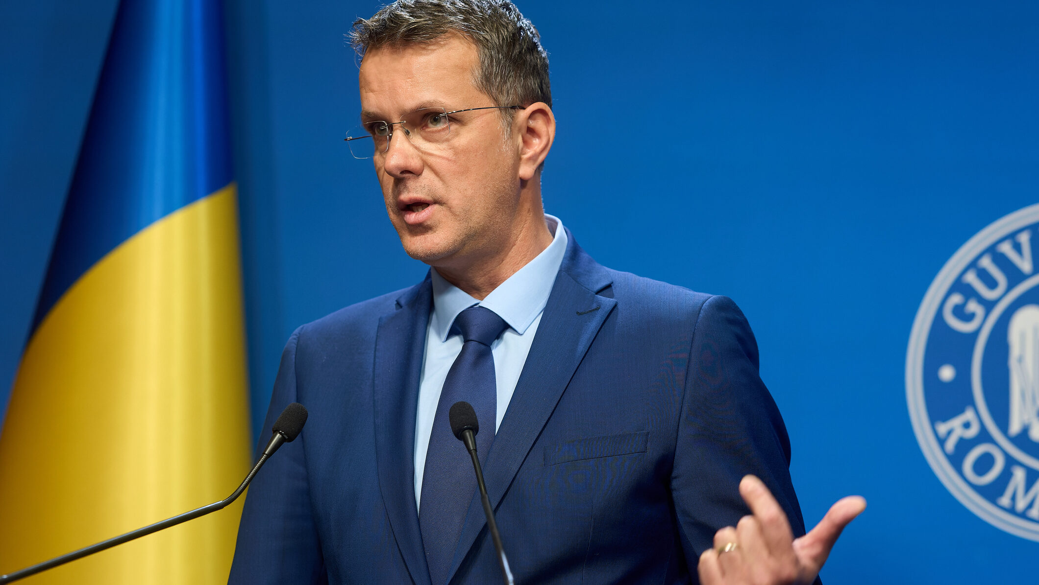 UPDATE Ionuț Moșteanu și-a dat demisia. Ilie Bolojan și Nicușor Dan au ...