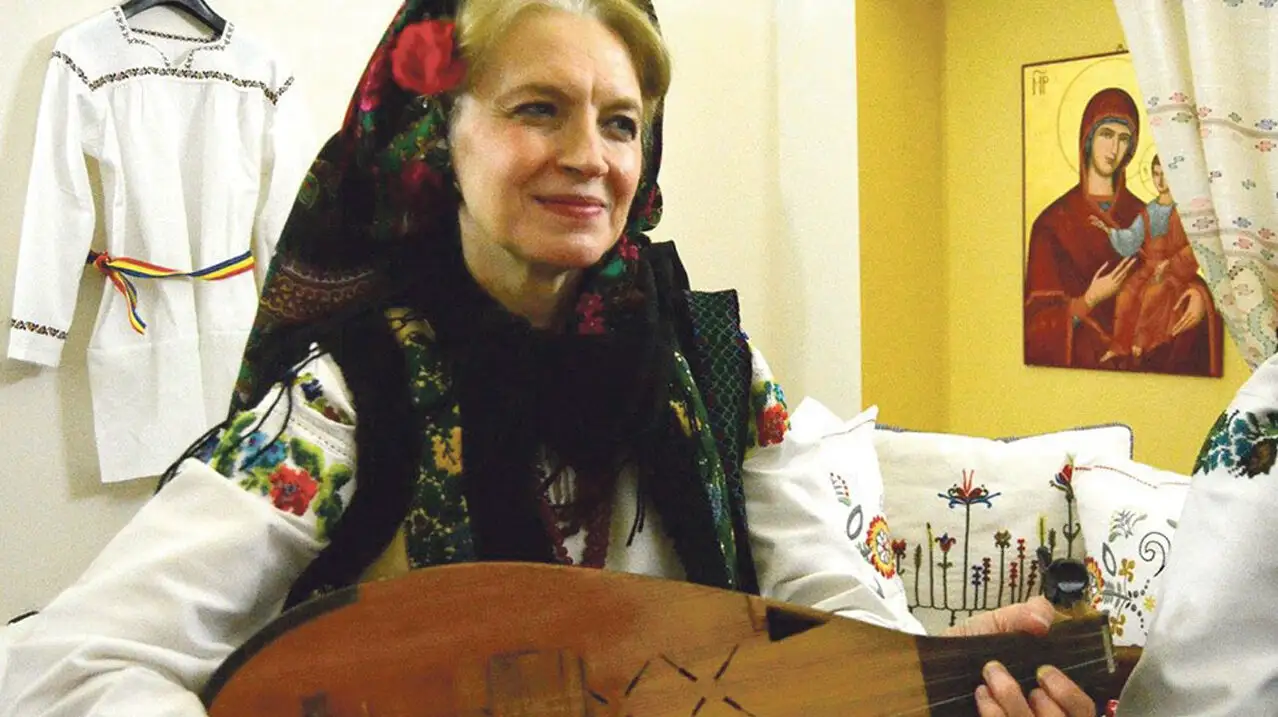 EXCLUSIV. Cobza, comoara românească, înscrisă în Patrimoniul UNESCO ...