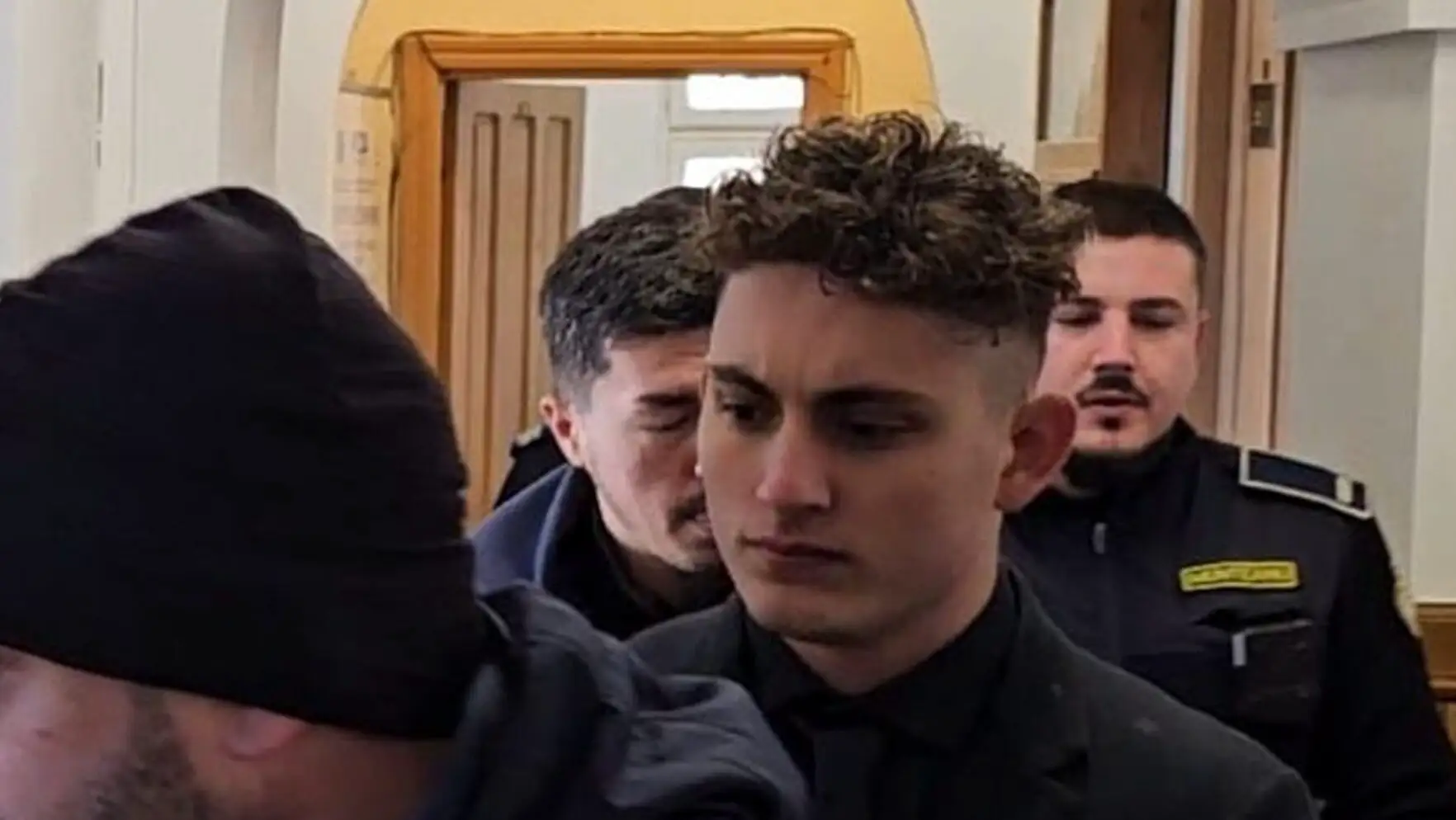 Vlad Pascu rămâne condamnat definitiv la 10 ani de închisoare. ÎCCJ a ...