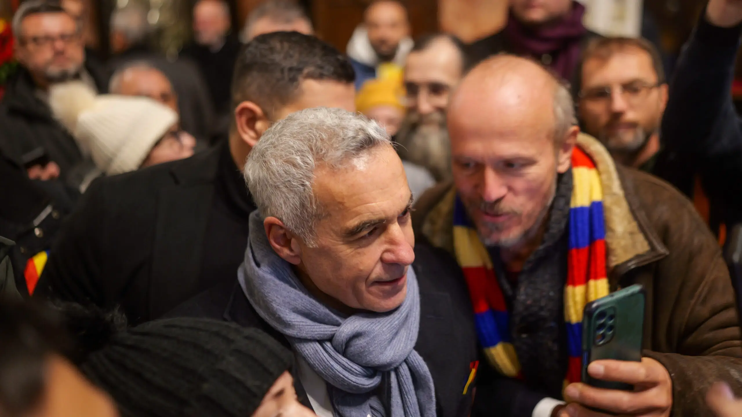 Călin Georgescu, ținta unui incident la Alba Iulia. Ce i-au făcut ...