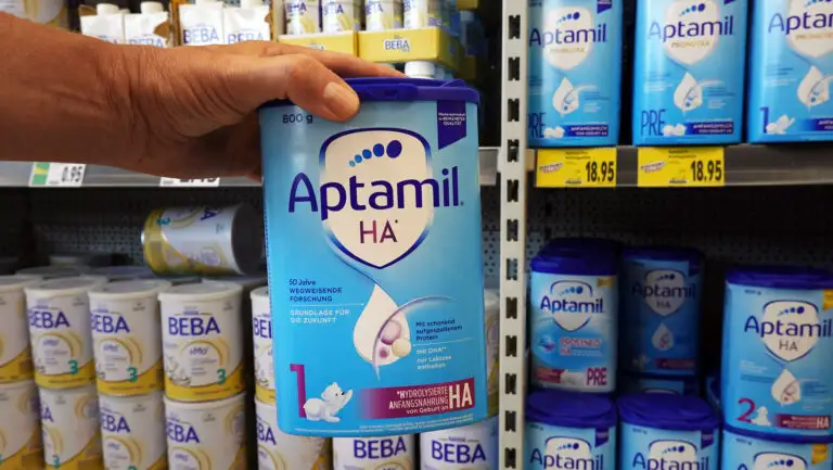Pericol alimentar! Danone retrage loturi de lapte praf din cauza ...
