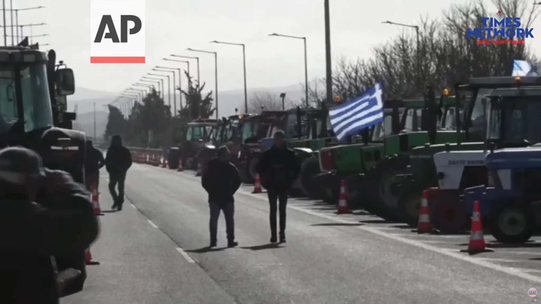 Atenționare de călătorie în Grecia. MAE: Protestele fermierilor pot ...