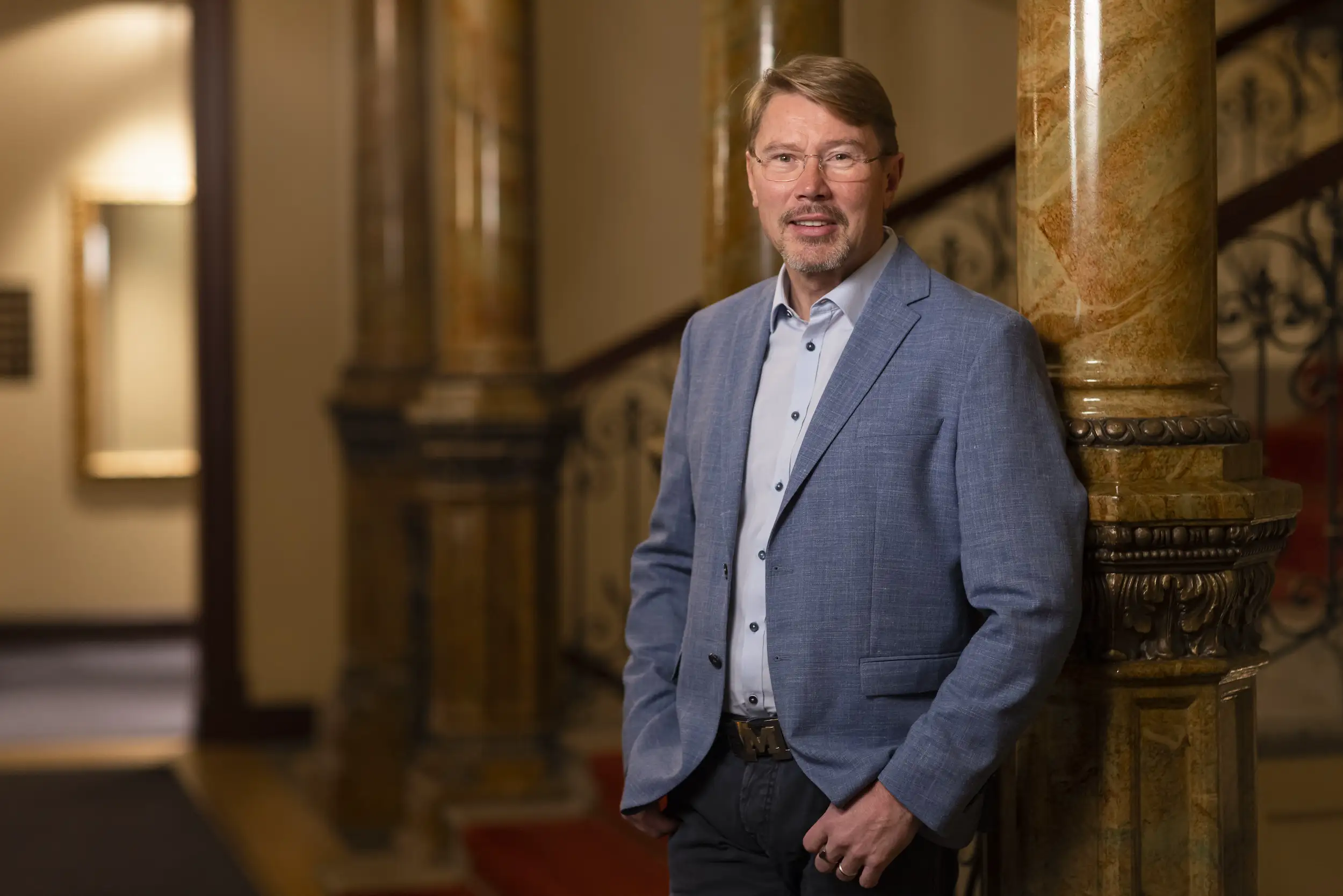 Mika Häkkinen, dublu campion mondial de Formula 1, vine la București