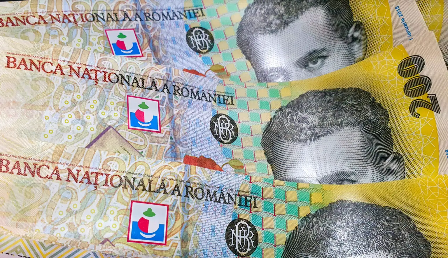 Se taie din bani. Indemnizațiile ce pot scădea cu 450 de lei în România ...