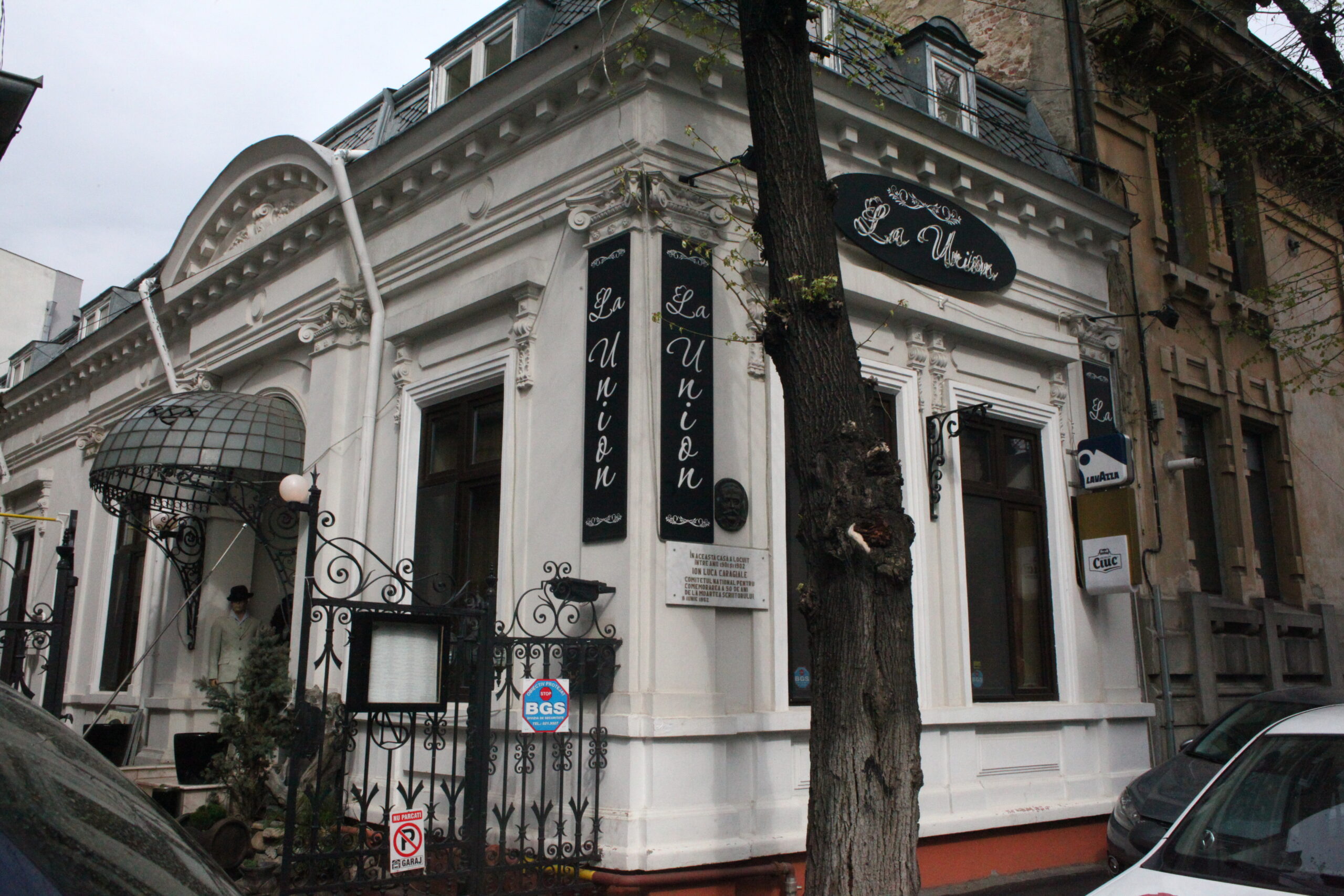 La cârciumă la Union, birjar!