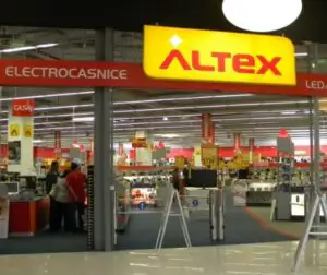 Altex face angajări în toată țara. Vezi joburile scoase la concurs